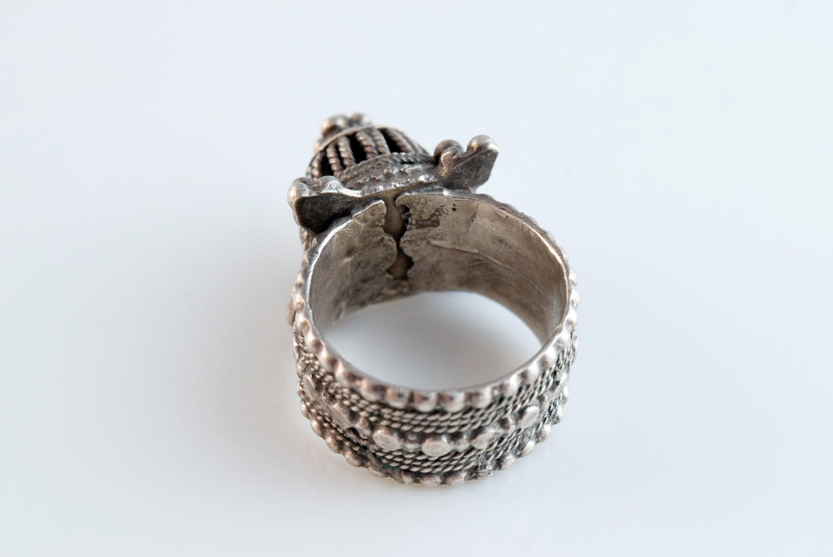 Rare Vintage Silver Omani Ring – Anteeka