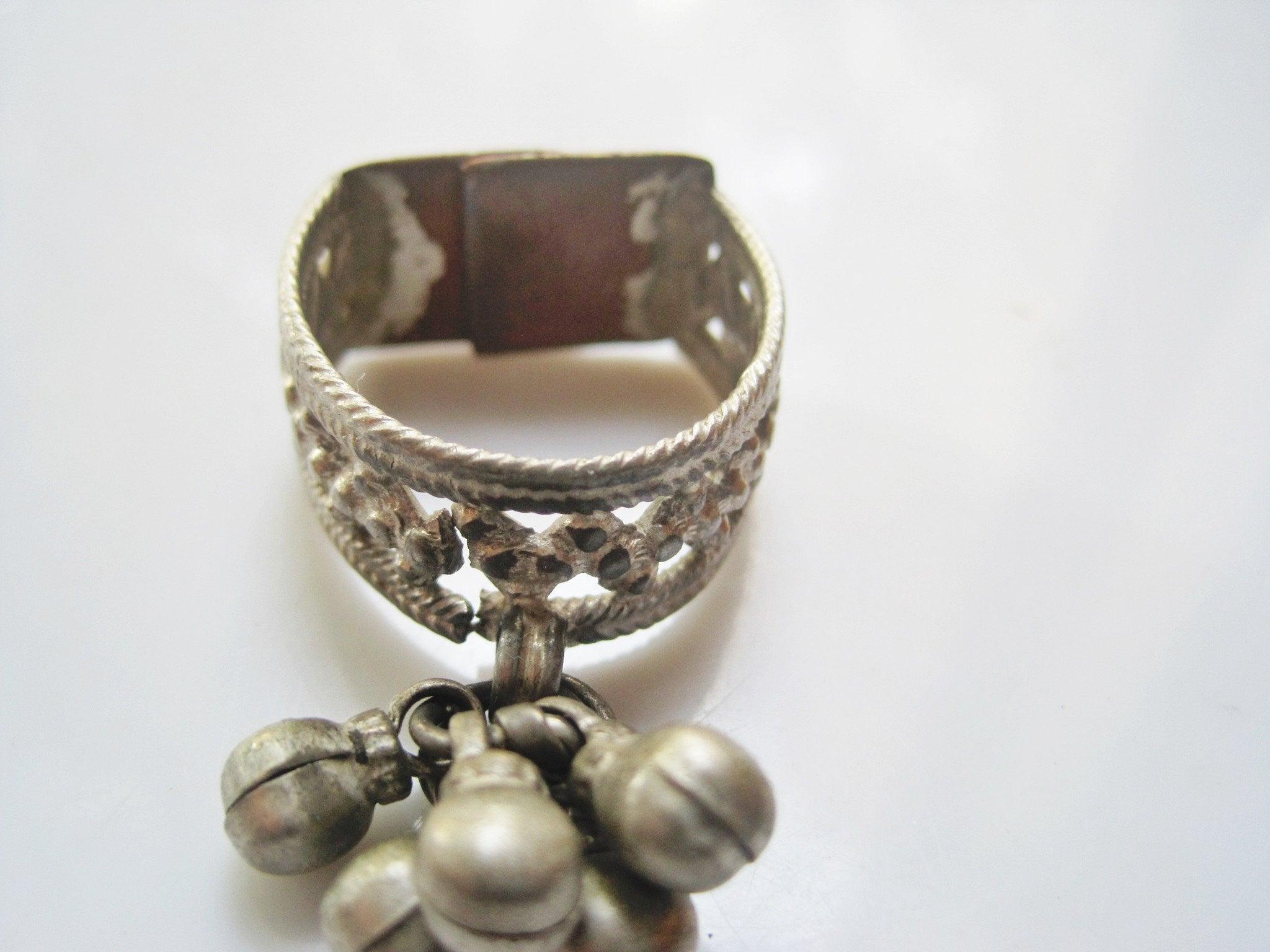 Vintage Indian Silver Toe Ring – Anteeka