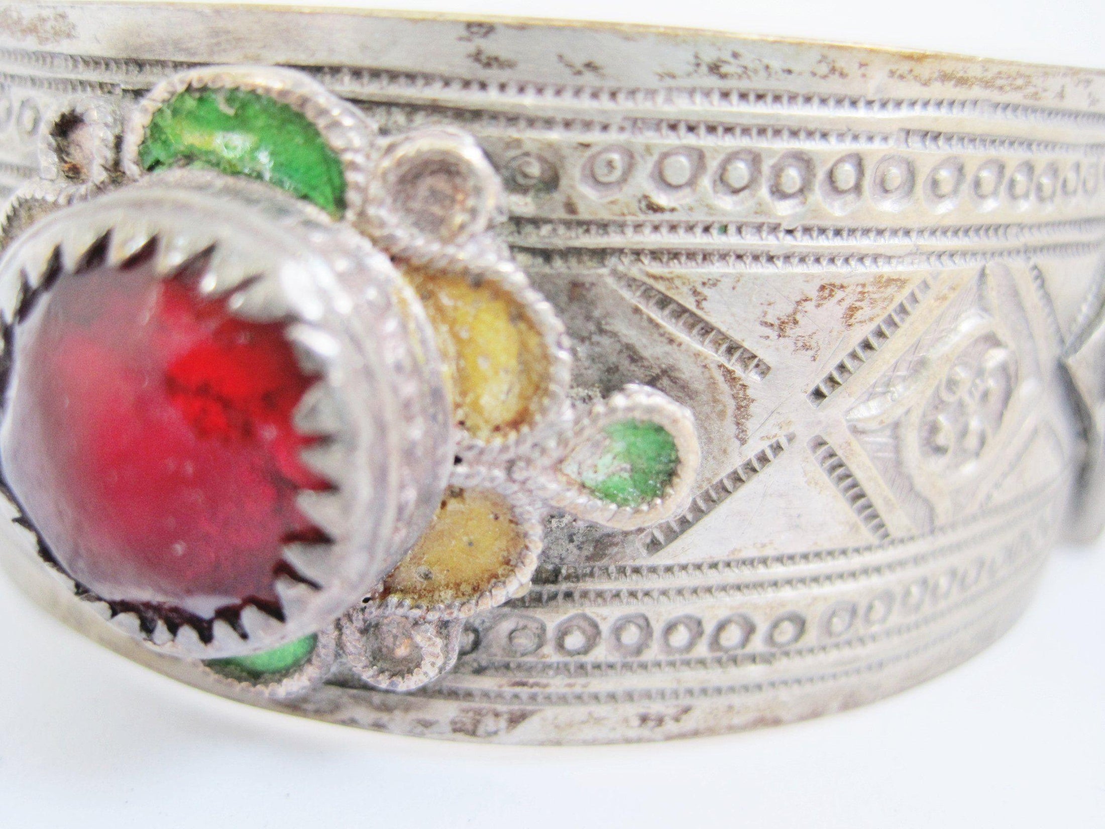 Vintage Silver Moroccan Bracelet with Enamel and Glass – Anteeka